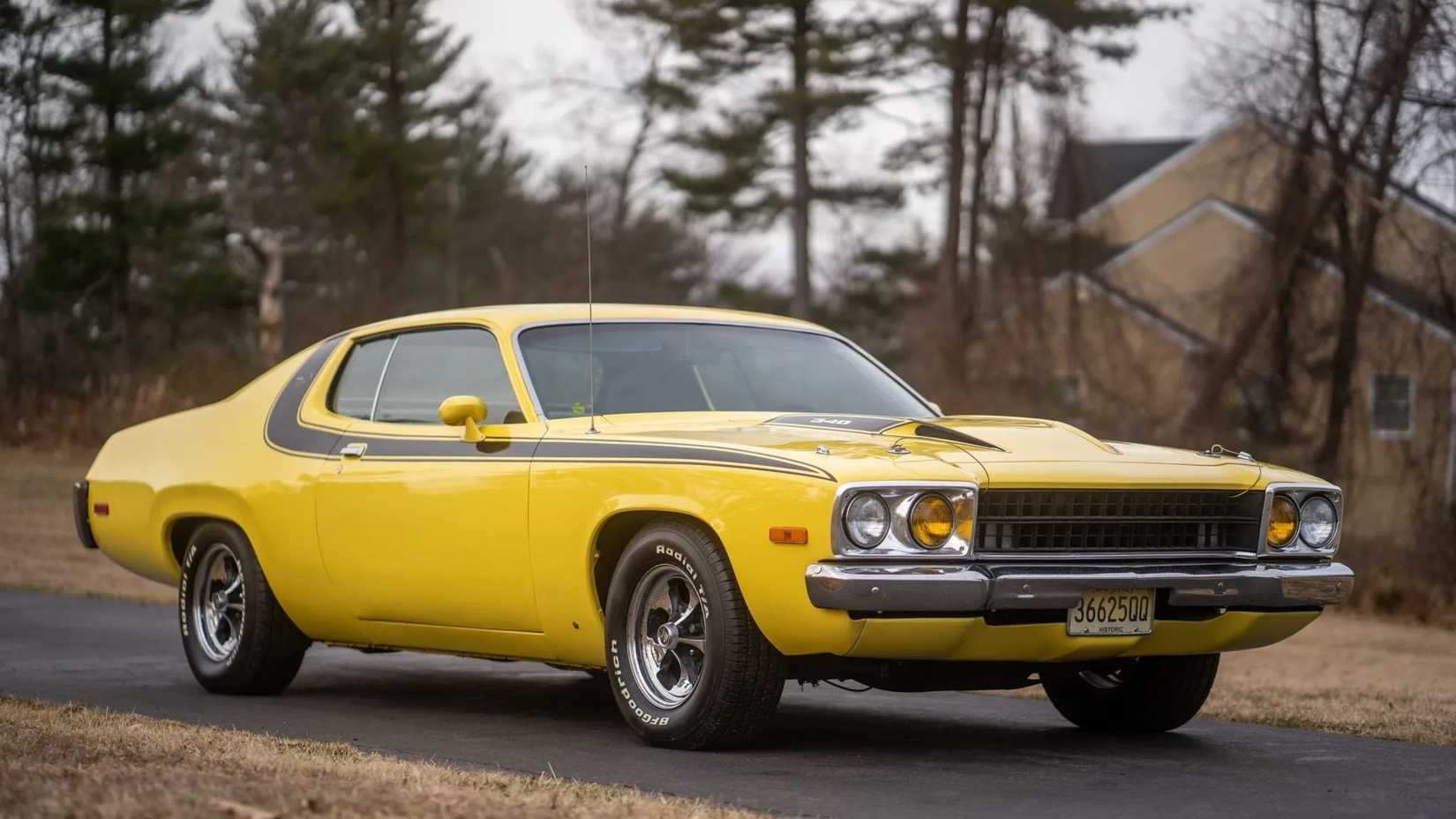 8 Underrated Muscle Cars That Cost Less Than A New Ford Mustang