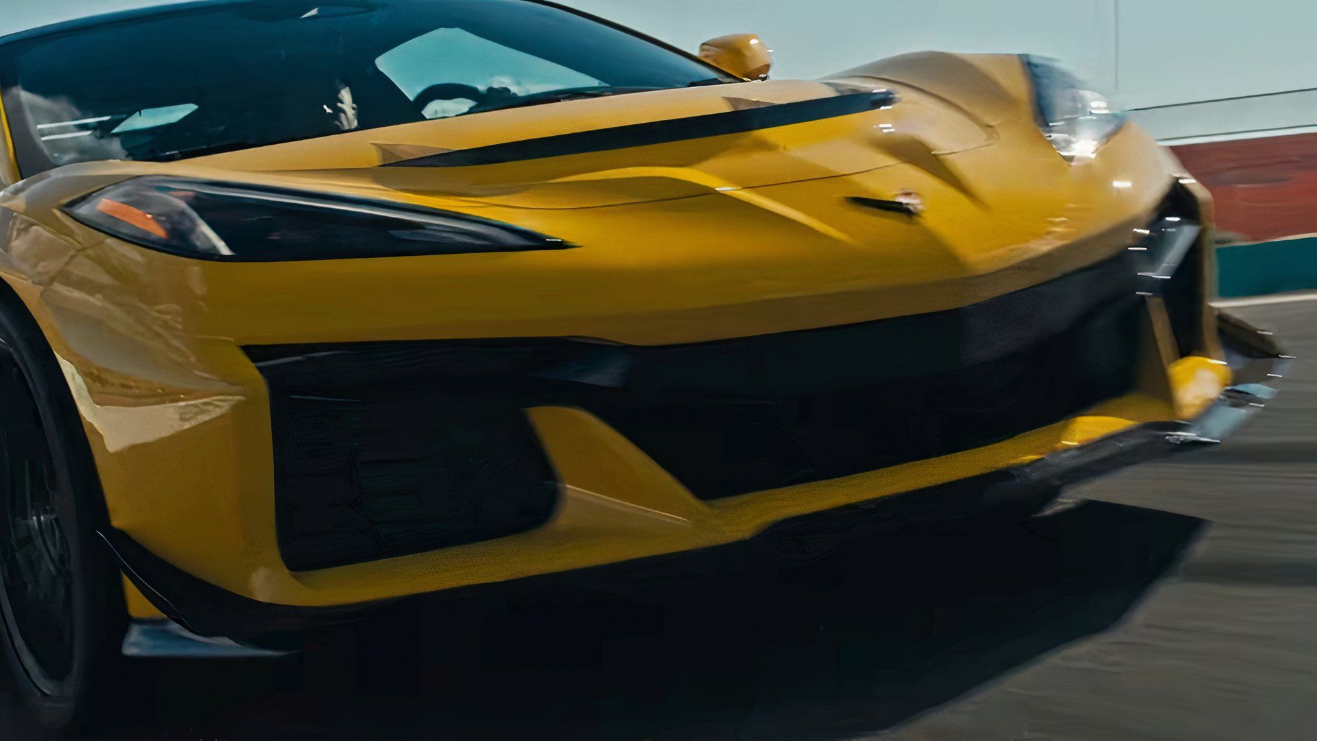 2025 Corvette ZR1: Fastest Gas-Powered Car On Edmunds U-Drags Track