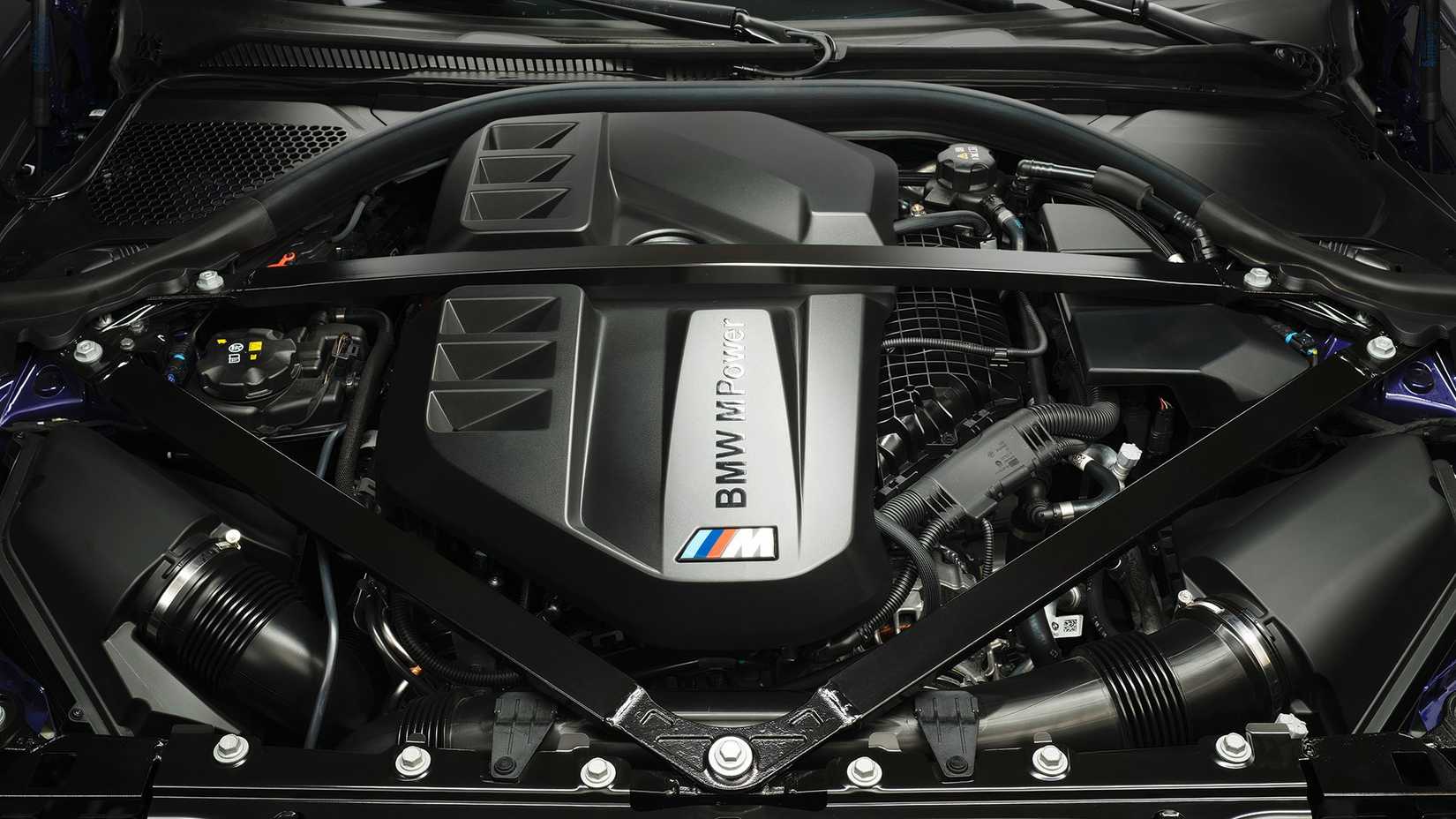 Expert opinions on the price and performance of 2026 BMW M2 CS