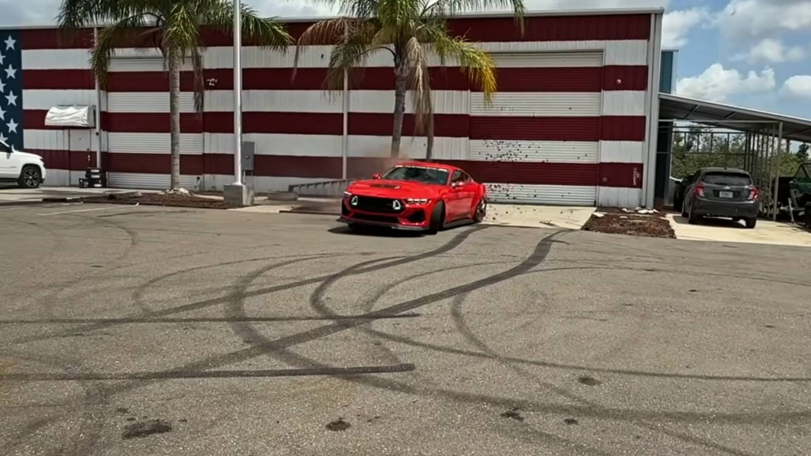 YouTuber Crashes Rare 810 Horsepower Mustang While Drifting