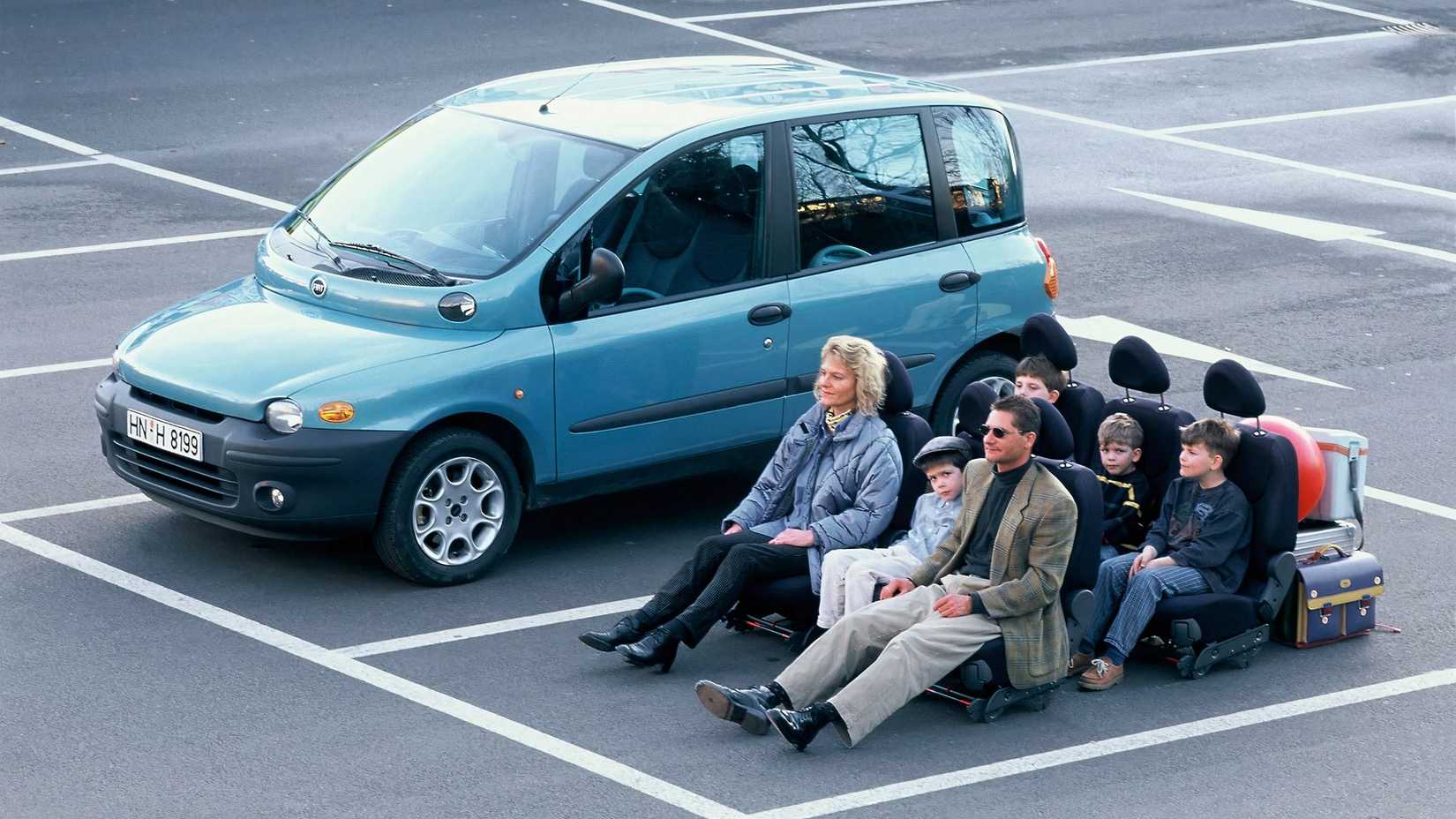 10 Strange But Genius Classic Car Features That Should Make A Comeback