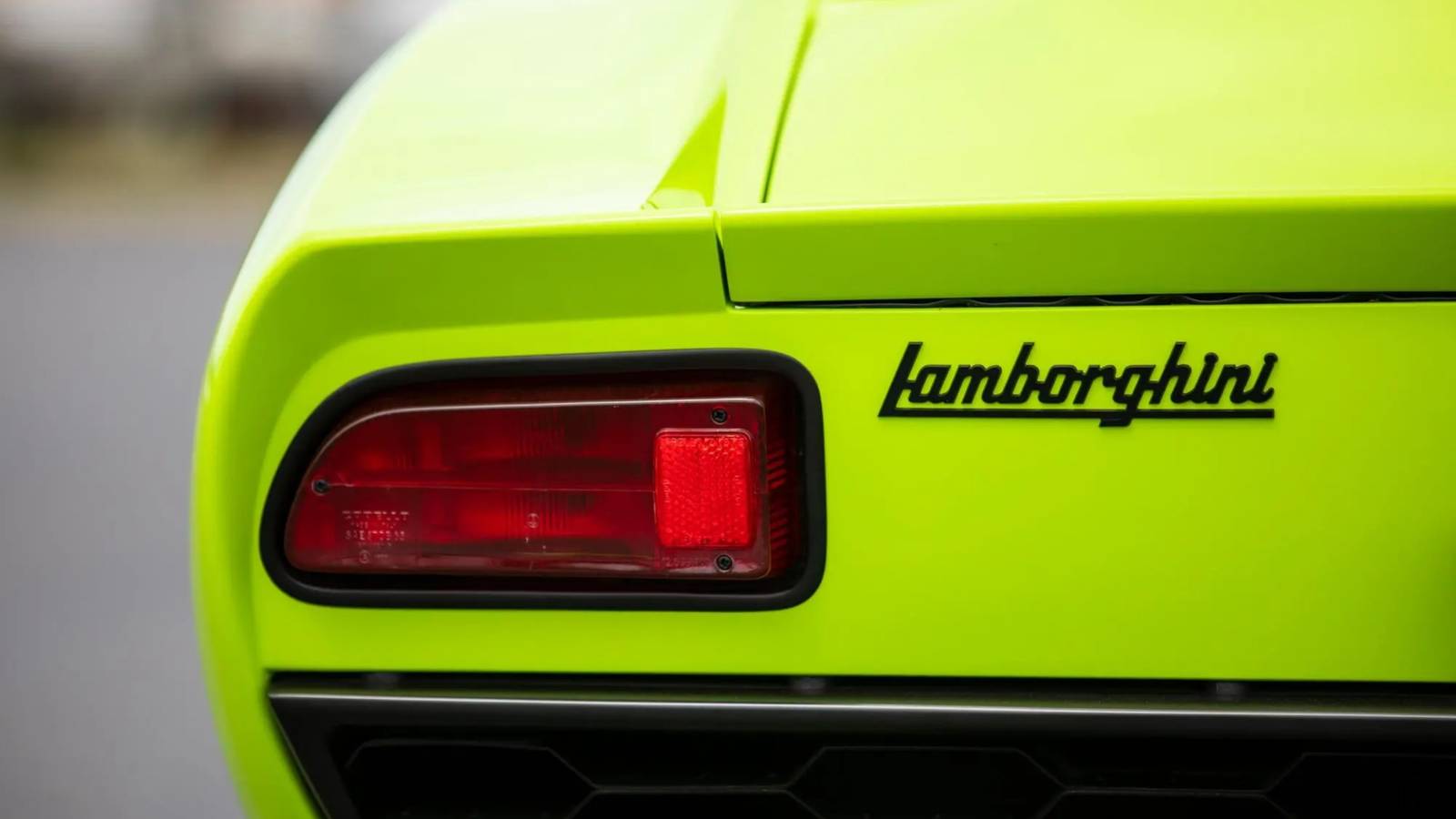 8 Mid-Engine Classics That Pioneered the Supercar Formula