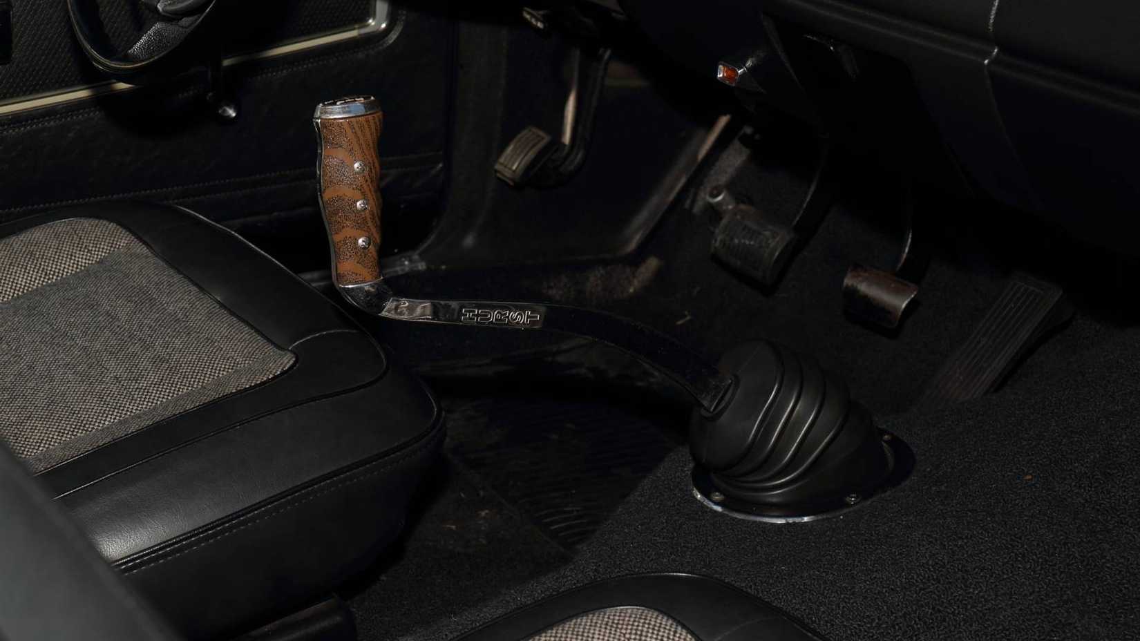 Here's Where Mopar's Legendary Pistol Grip Shifter Got Its Start