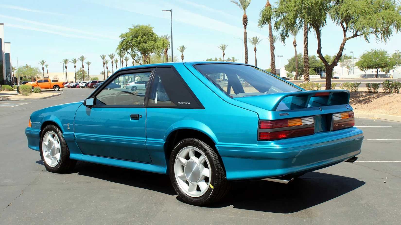 9 Greatest '90s Sports Cars That Are Somehow Still Cheap