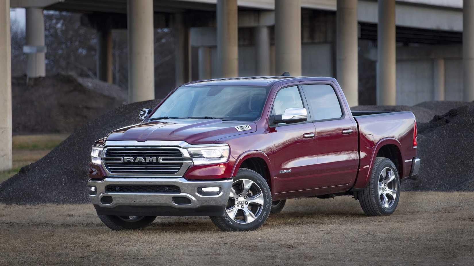10 Absolute Best V8 Trucks For Long-Term Reliability