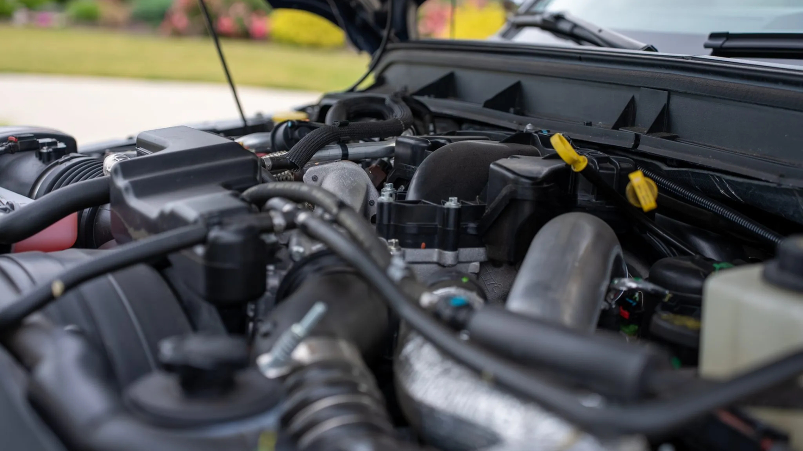 Top 10 Ford And Chevy Engines That Consistently Reach 300,000 Miles Or More