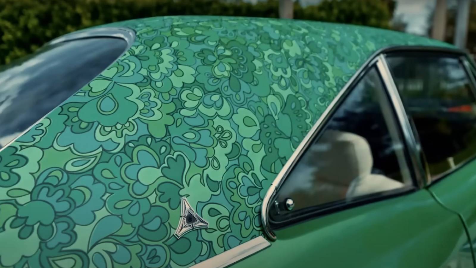 Mopar's Mod Top Made Muscle Cars Part Of The Flower Power Movement