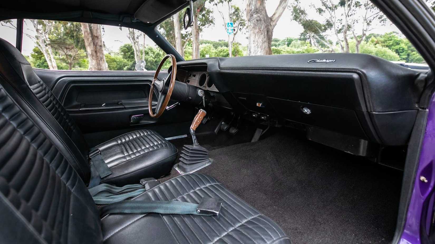Here's Where Mopar's Legendary Pistol Grip Shifter Got Its Start