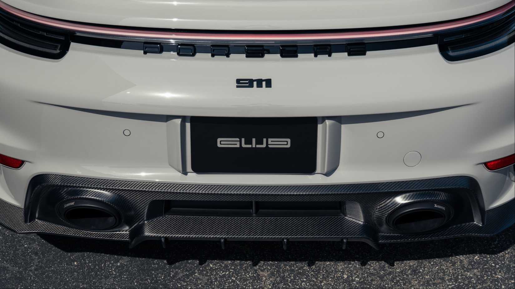 Gunther Werks Launches GW9 With 992 Turbo S Carbon Kit