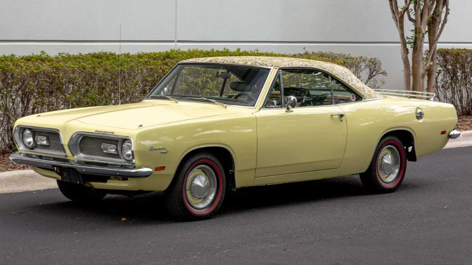 Mopar's Mod Top Made Muscle Cars Part Of The Flower Power Movement