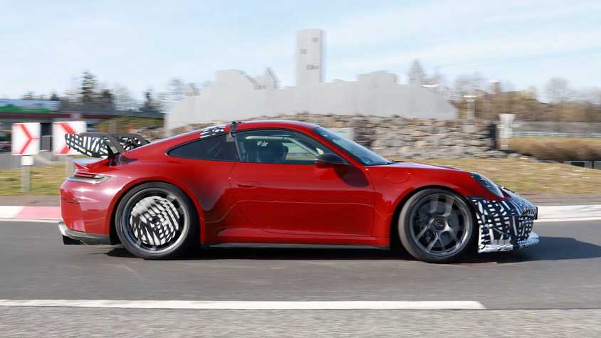 Everything We Know About The 2026 Porsche 911 GT2 RS