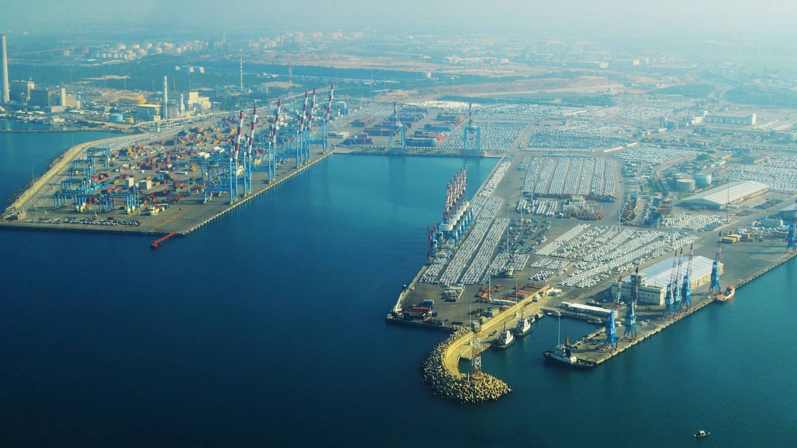Israel Port Authorities Evacuate EVs To Limit Damages In Missile Attack