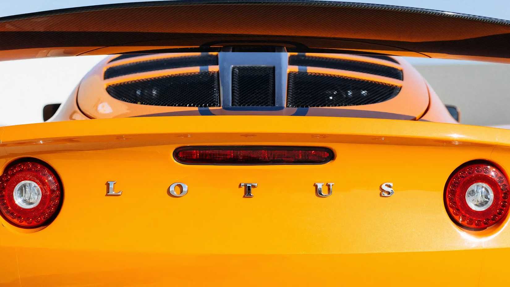 This Supercharged Lotus Has A Better Power-To-Weight Ratio Than A ...