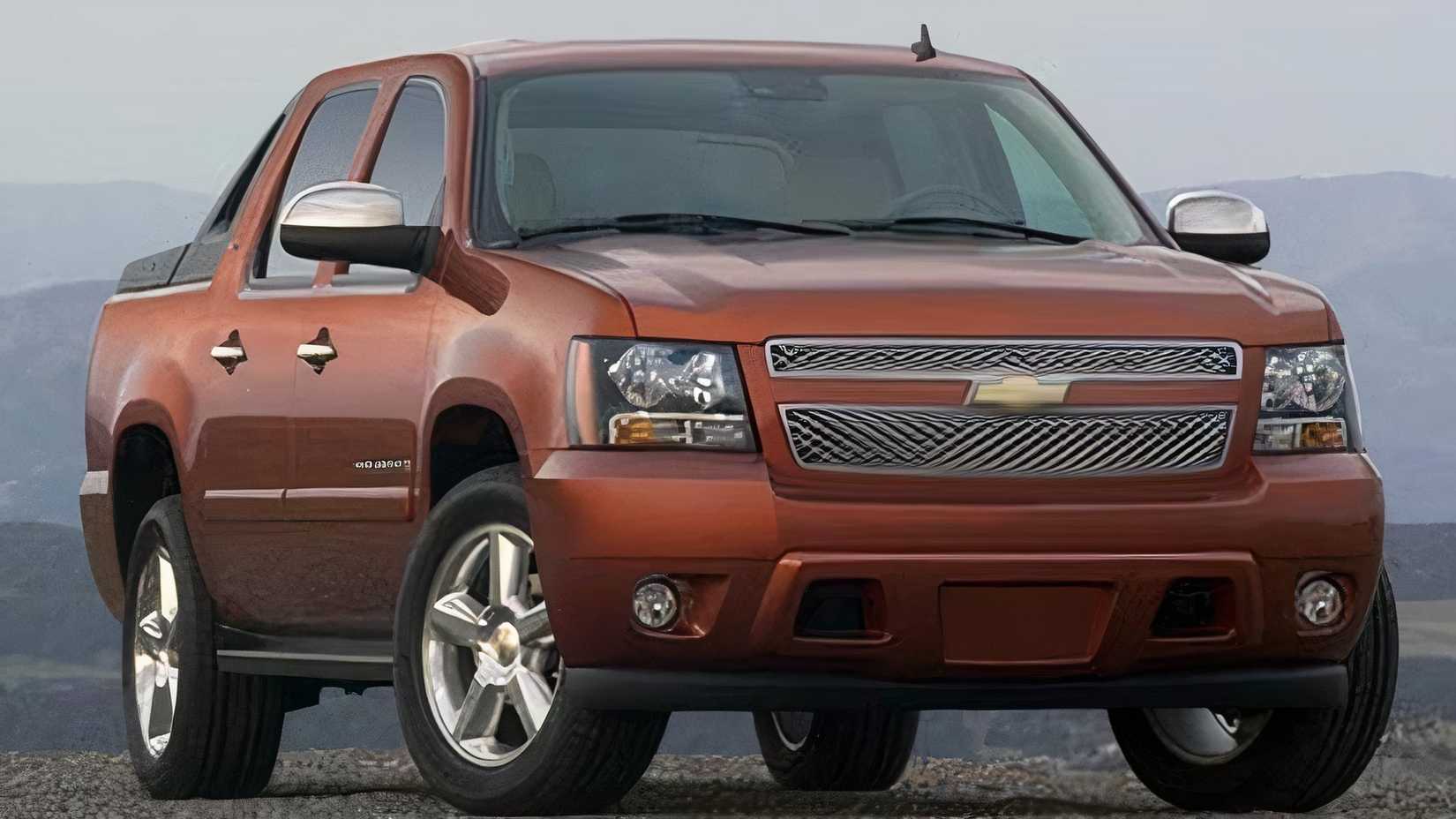 10 Affordable Pickup Trucks With Surprisingly Luxurious Interiors