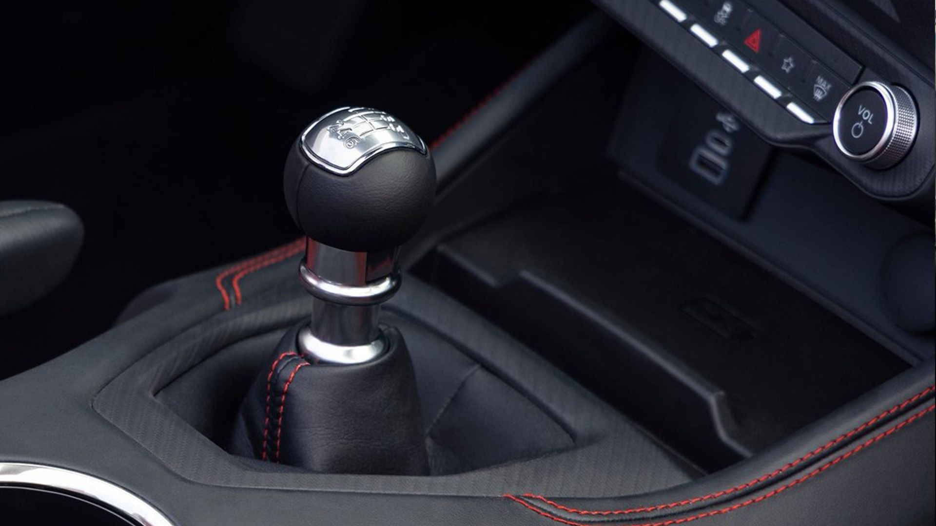 The Highest Horsepower Sports Cars You Can Buy With A Manual ...