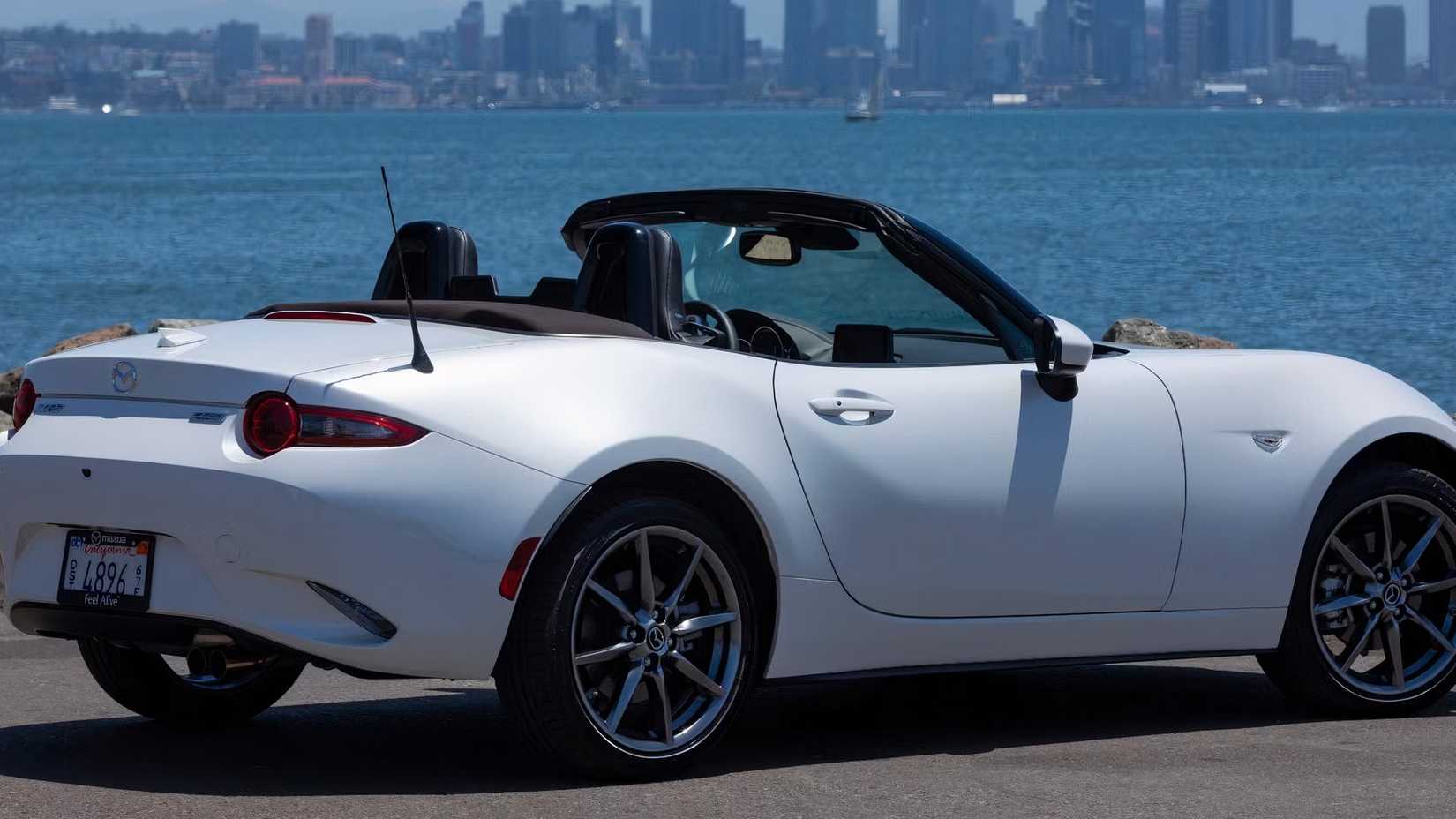 10 Car Brands That Build The Most Reliable Performance Cars