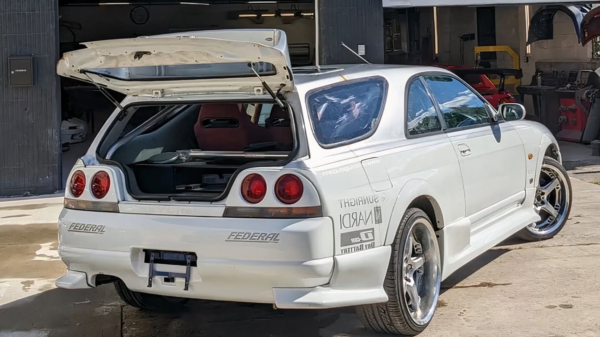 1,000 HP Skyline GT-R Shooting Brake Built For Option Magazine