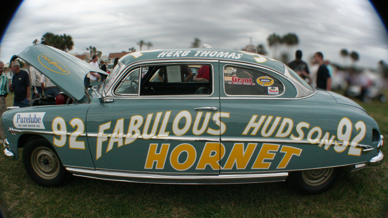 Hudson Hornet: The Legendary Straight-Six Sports Sedan That Dominated ...