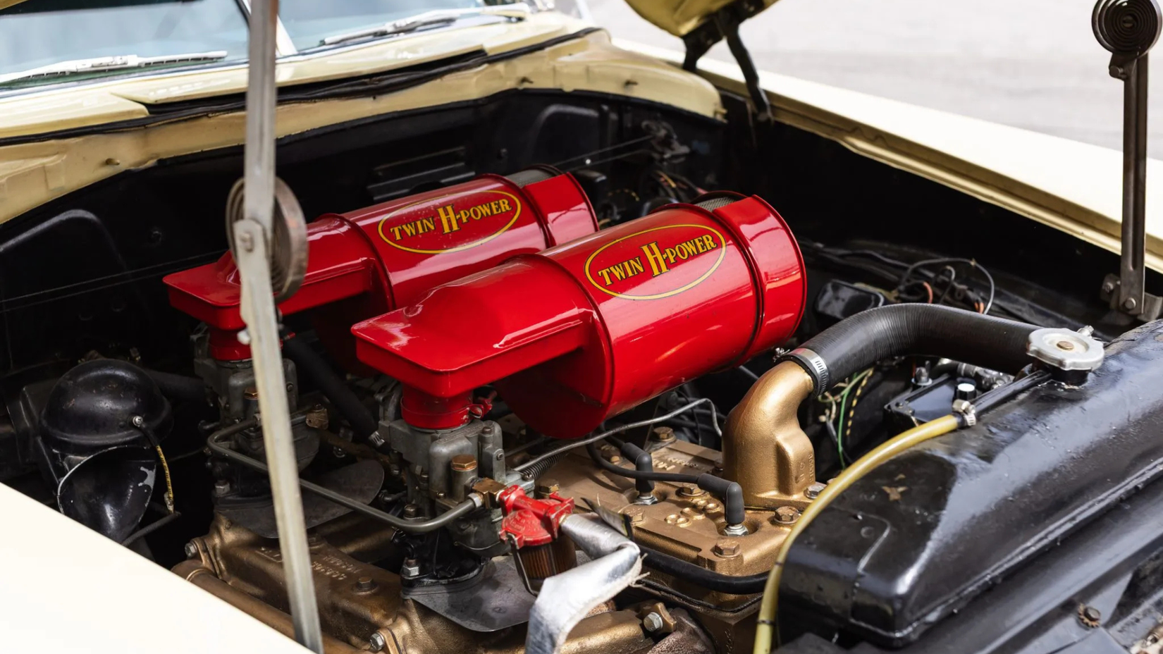 Hudson Hornet: The Legendary Straight-Six Sports Sedan That Dominated ...