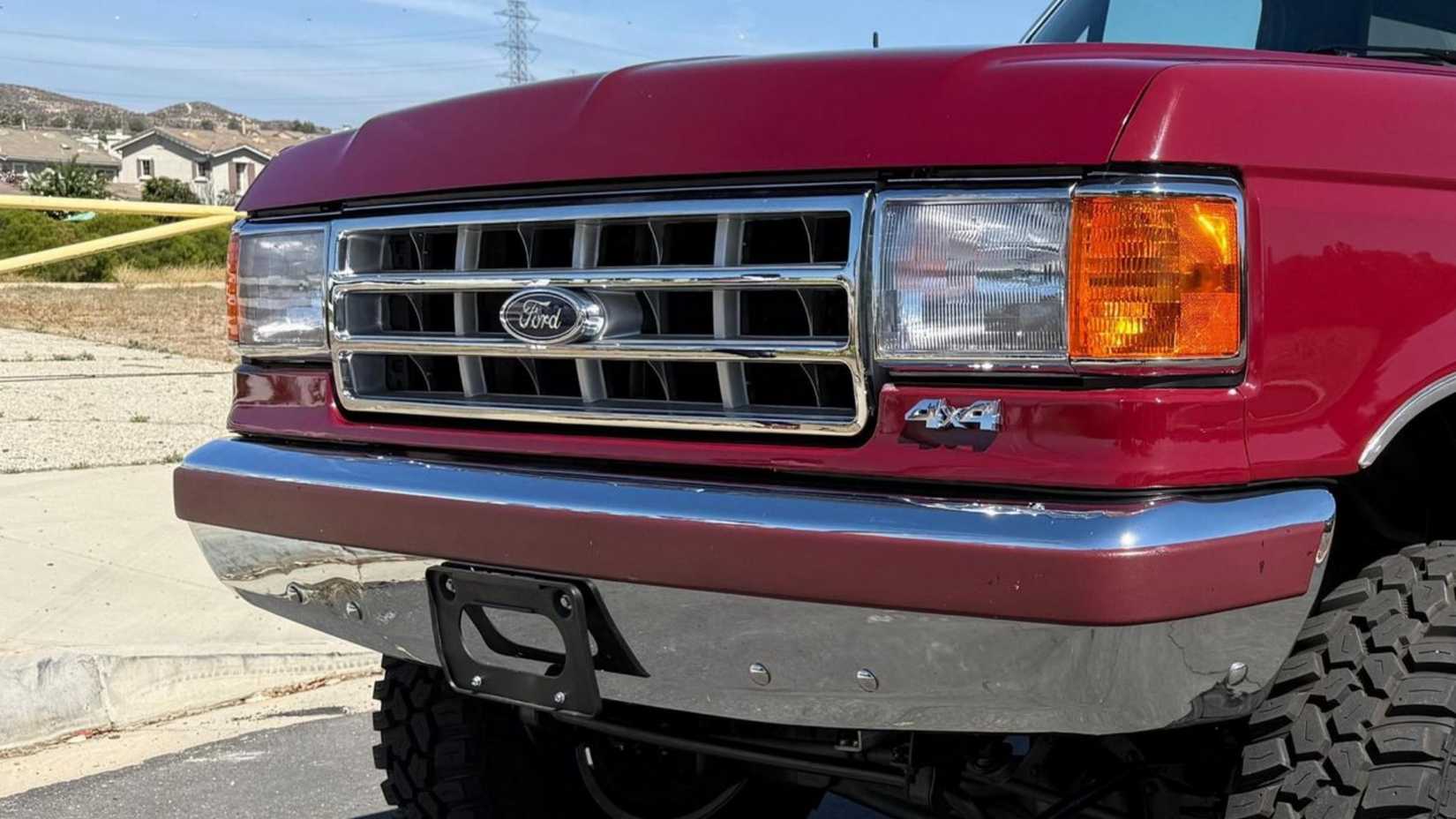 This Gorgeous 1991 Ford Bronco Might Be The Best Example On The Market