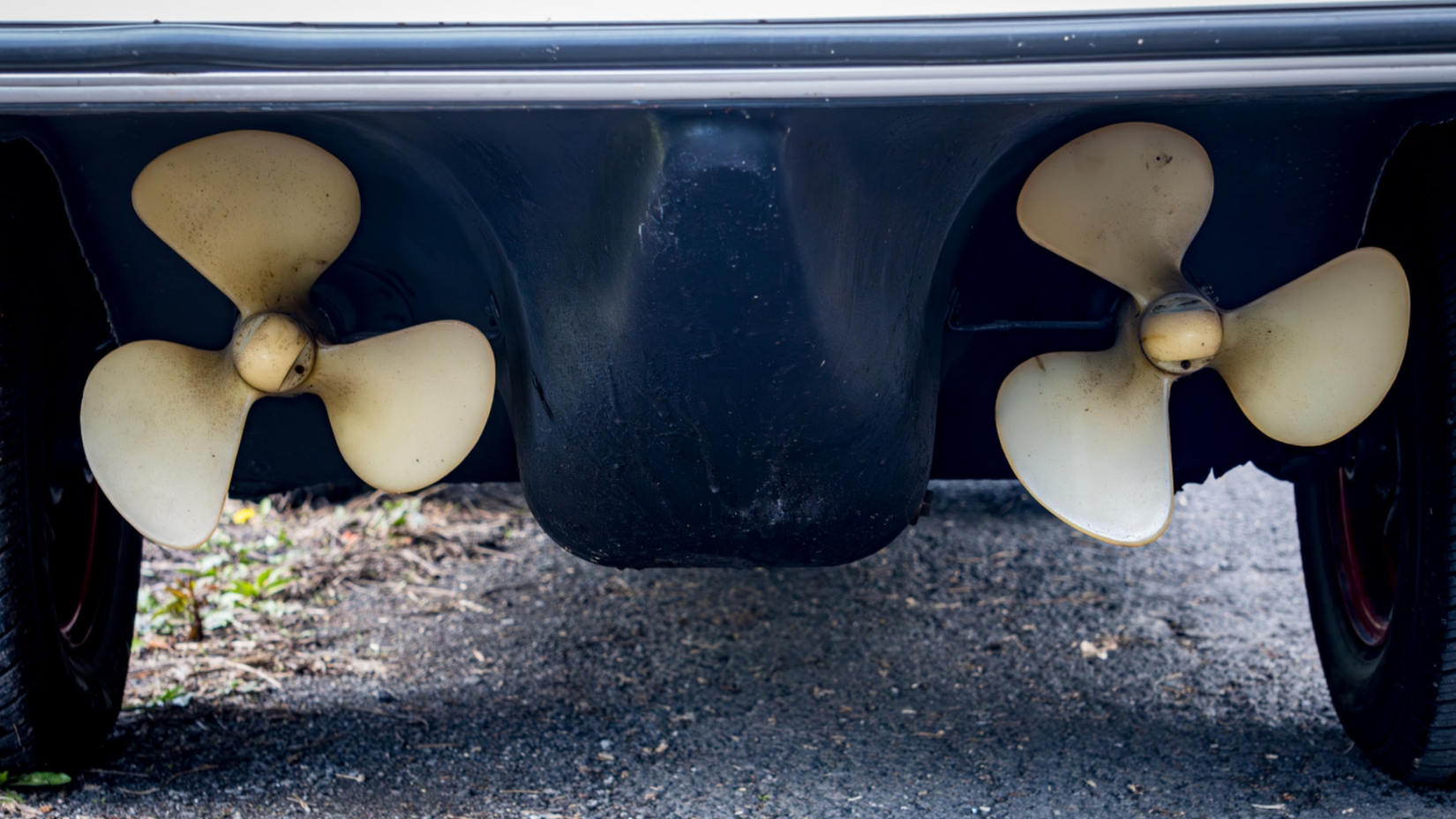 Amphicar 770: A German Convertible You Can Drive Across Water