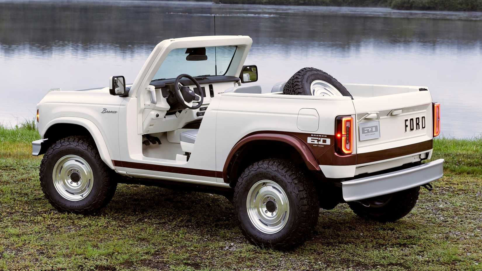 Ford Made The Coolest Bronco By Simply Taking Stuff Off