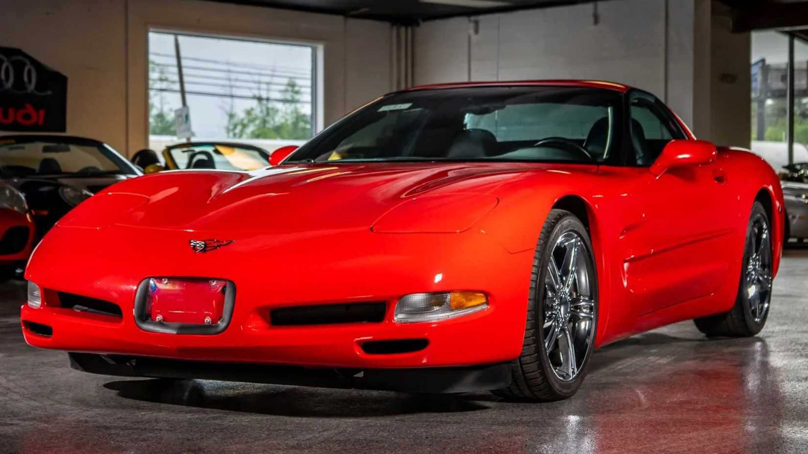 Chevrolet Corvette Generations Guide: Engines, Trims, Specs & Values ...