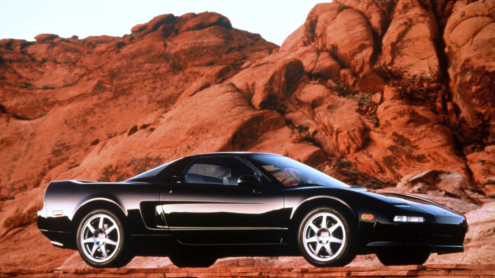 Honda NSX: The First Daily Supercar With The World's Most Reliable V6