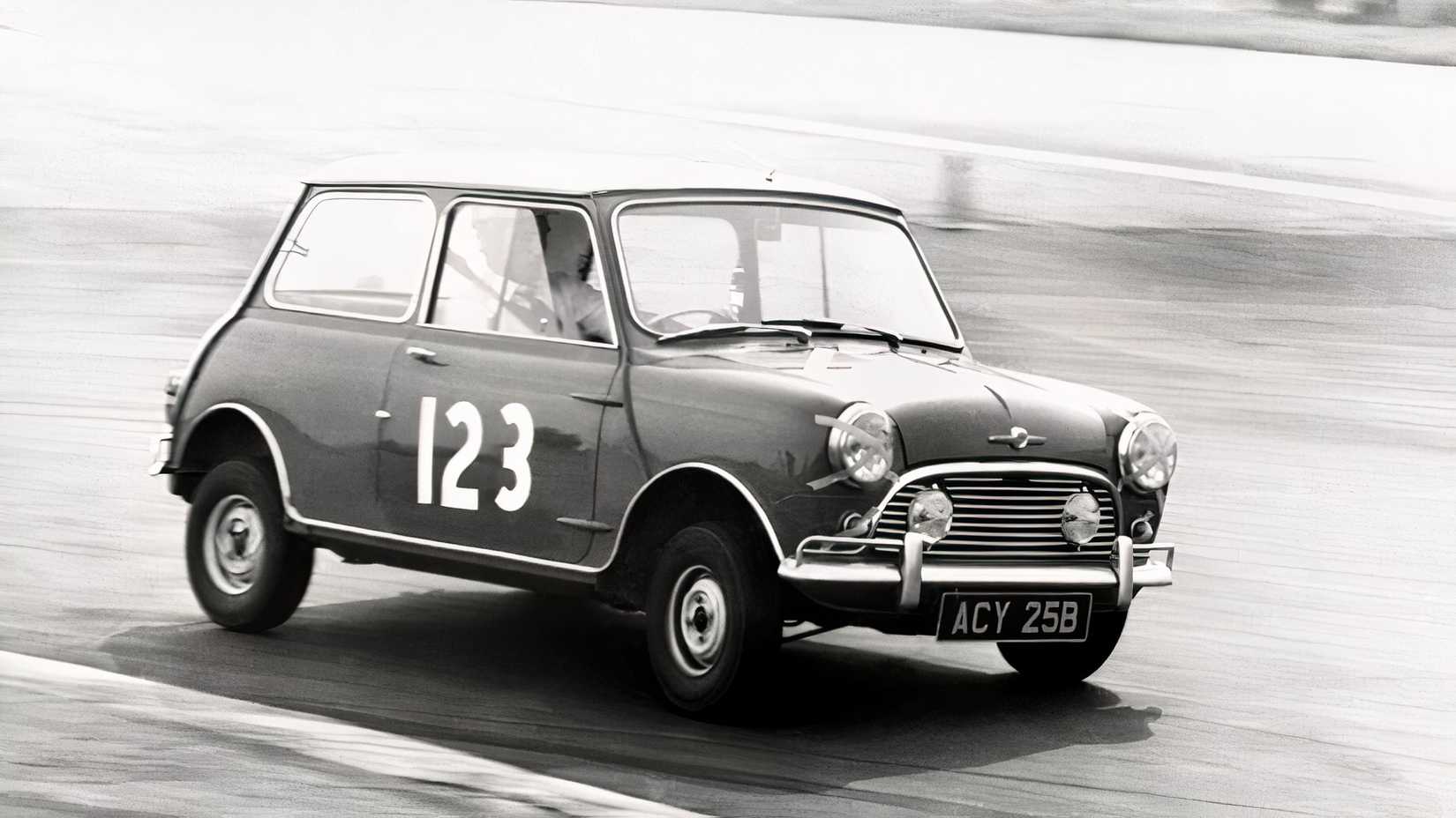 5 Legendary Cars That Sparked Completely New Market Trends