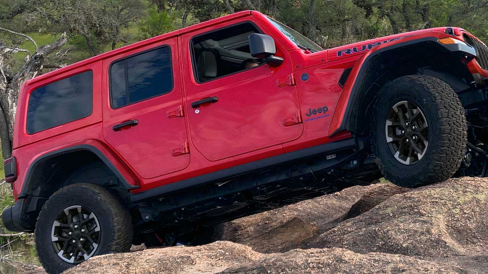 Godzilla Bronco Raptor Revs Up For Drag Glory