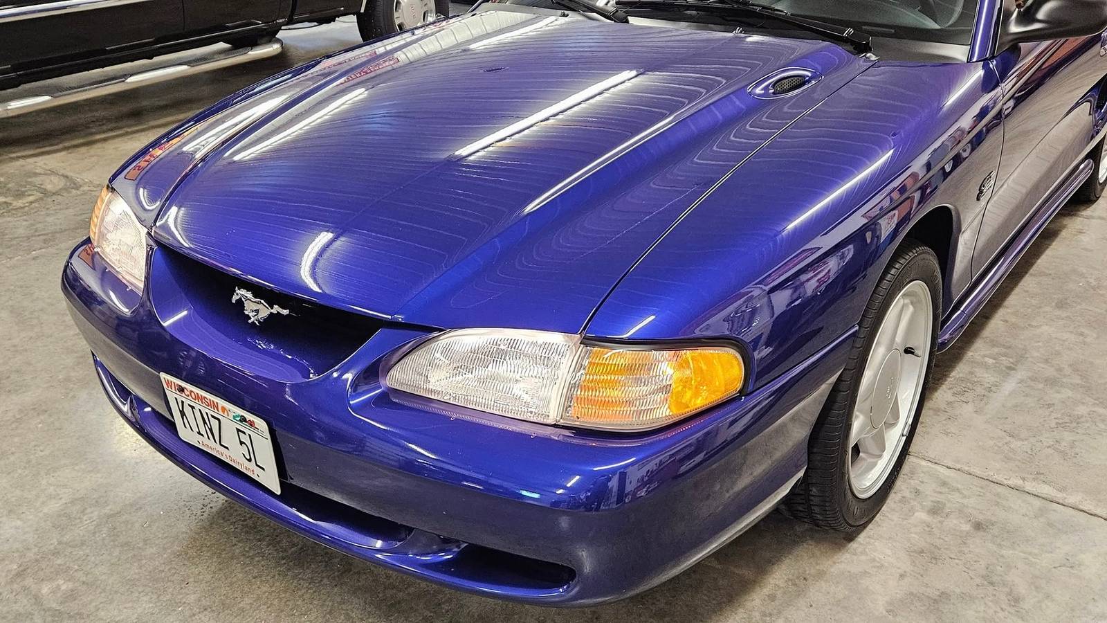 Pristine 1995 Ford Mustang GT Surfaces for Sale