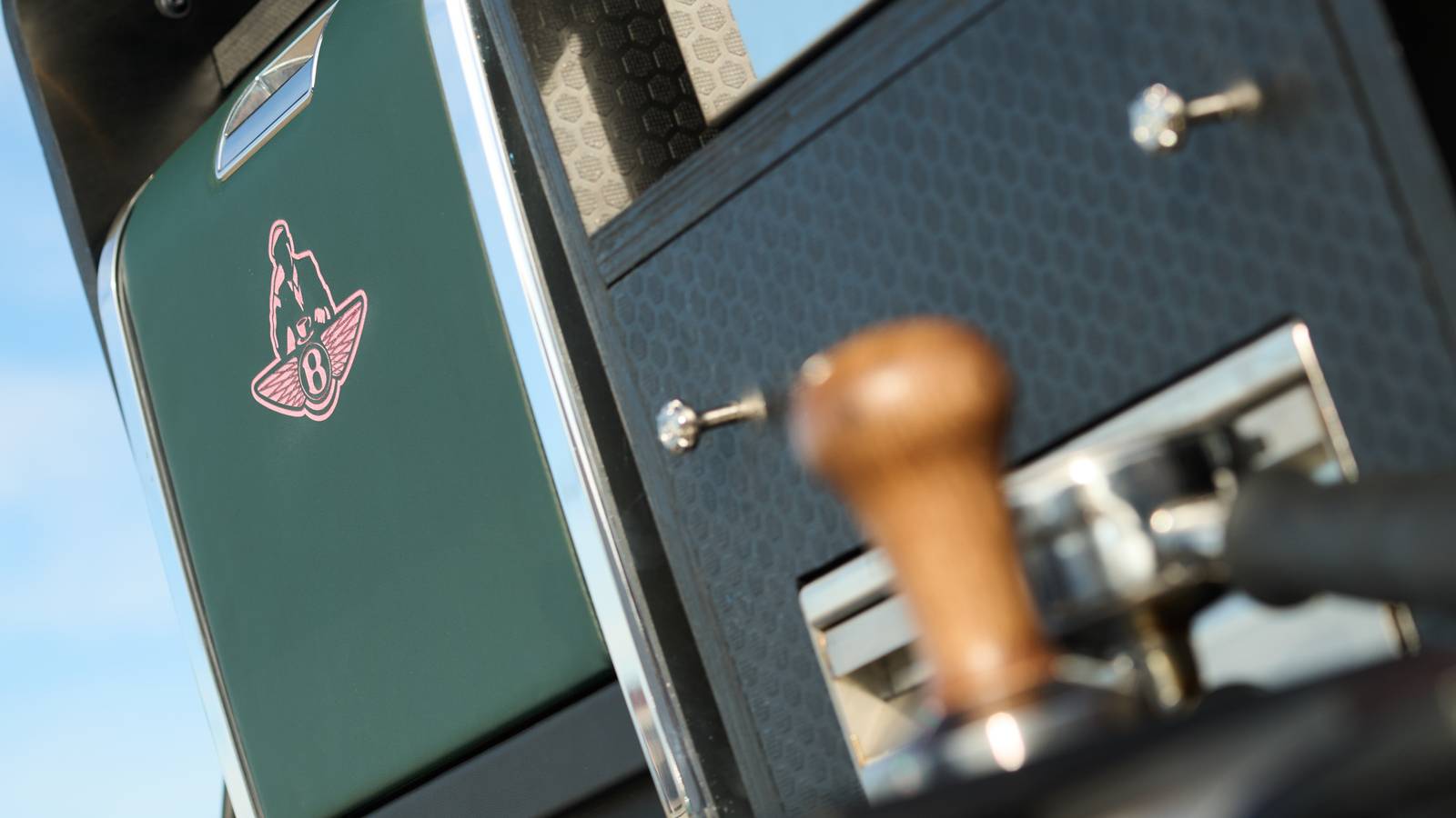 Special Edition Bentley x Joe & The Juice Bentayga Coffee Installation ...