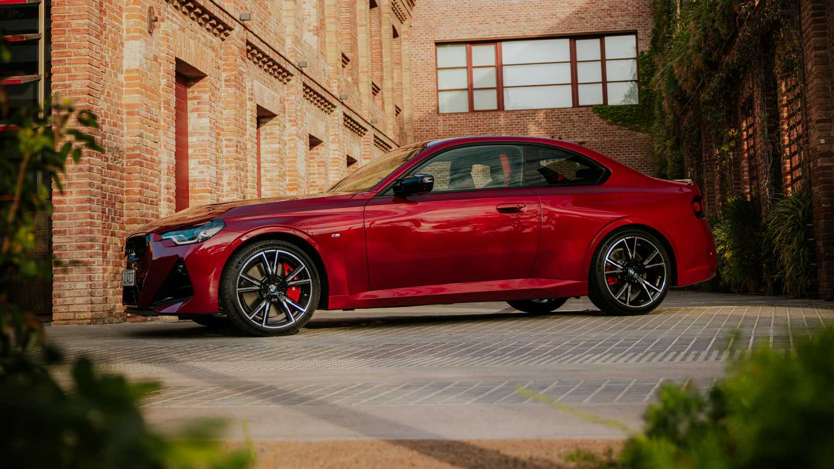 BMW Straight-Six Upgrade Gives M240i, M340i, M440i More Power
