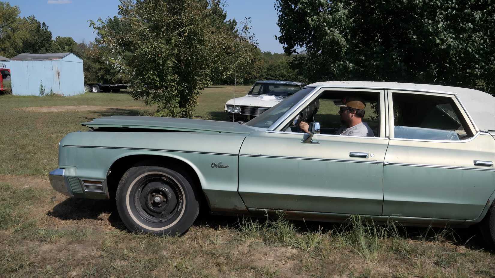 Abandoned Dodge Monaco Fires Up After 25 Years Idle