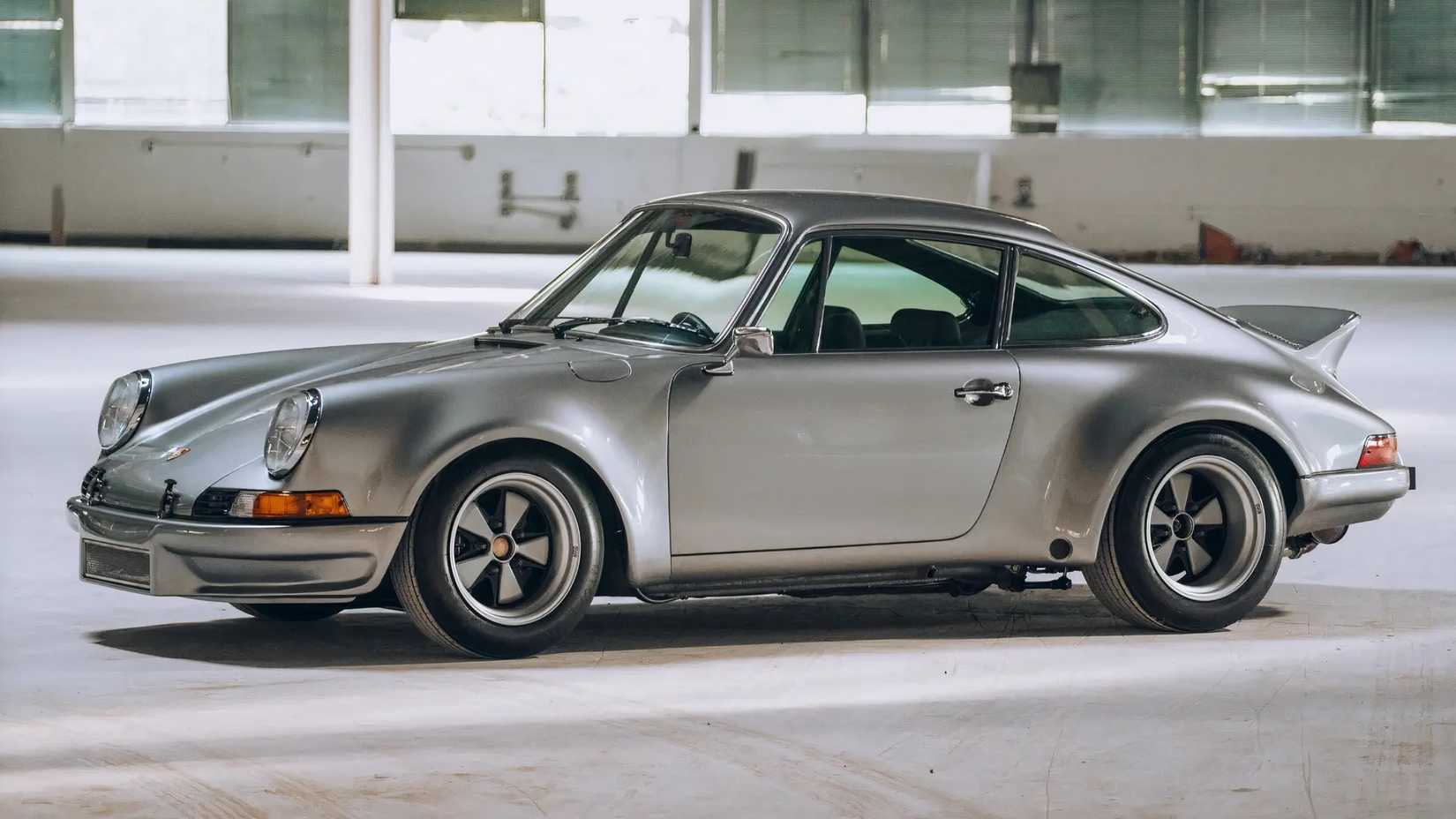 Joe Rogan Just Took Delivery Of A Custom Porsche 911