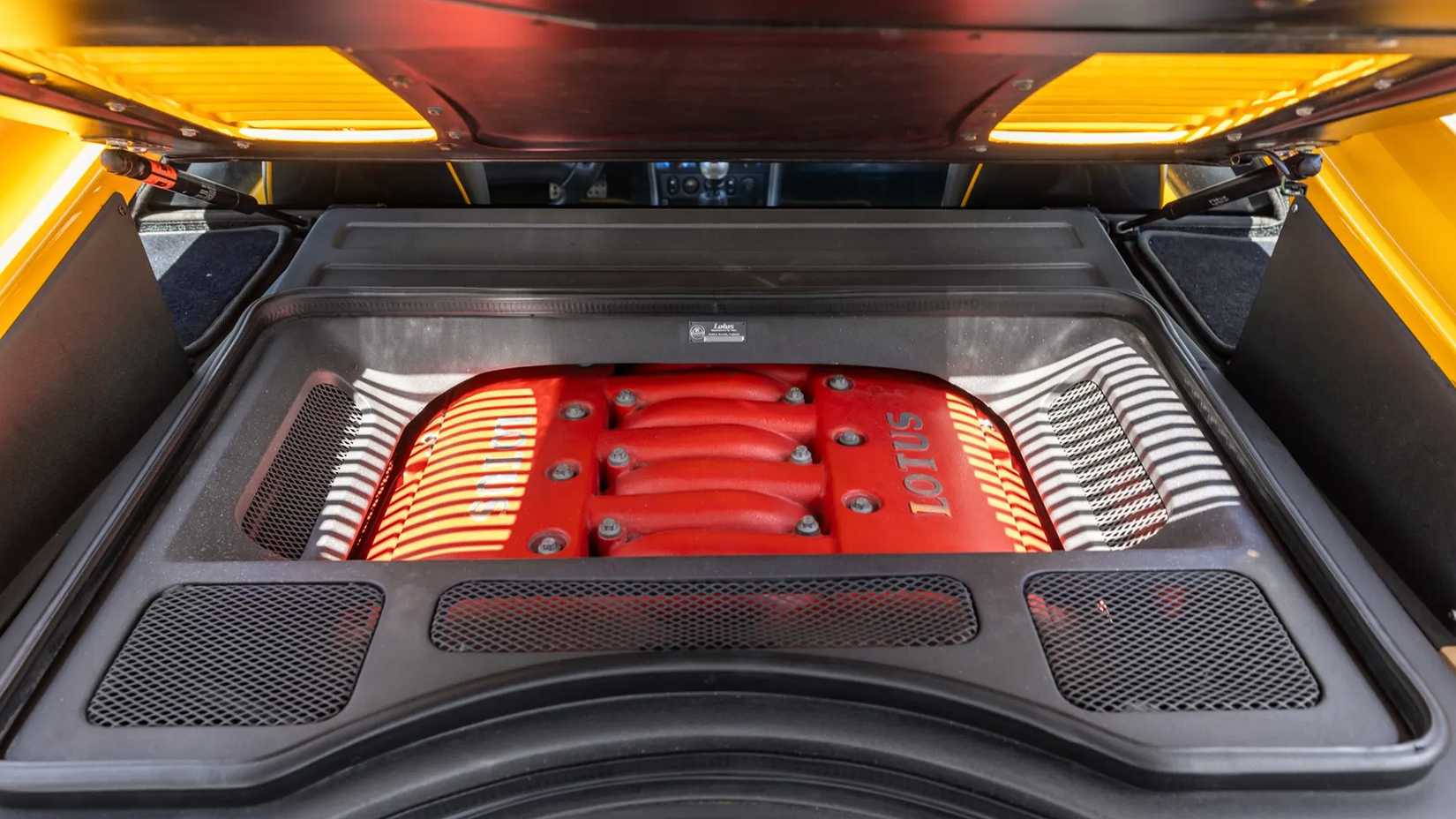The World's Cheapest Supercar With A Twin-Turbo V8 And A Manual ...