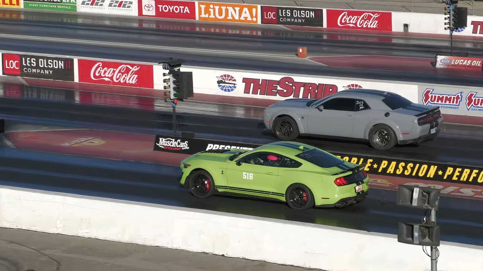 Showdown At The Vegas Strip: Ford Shelby GT500 And Dodge Challenger ...