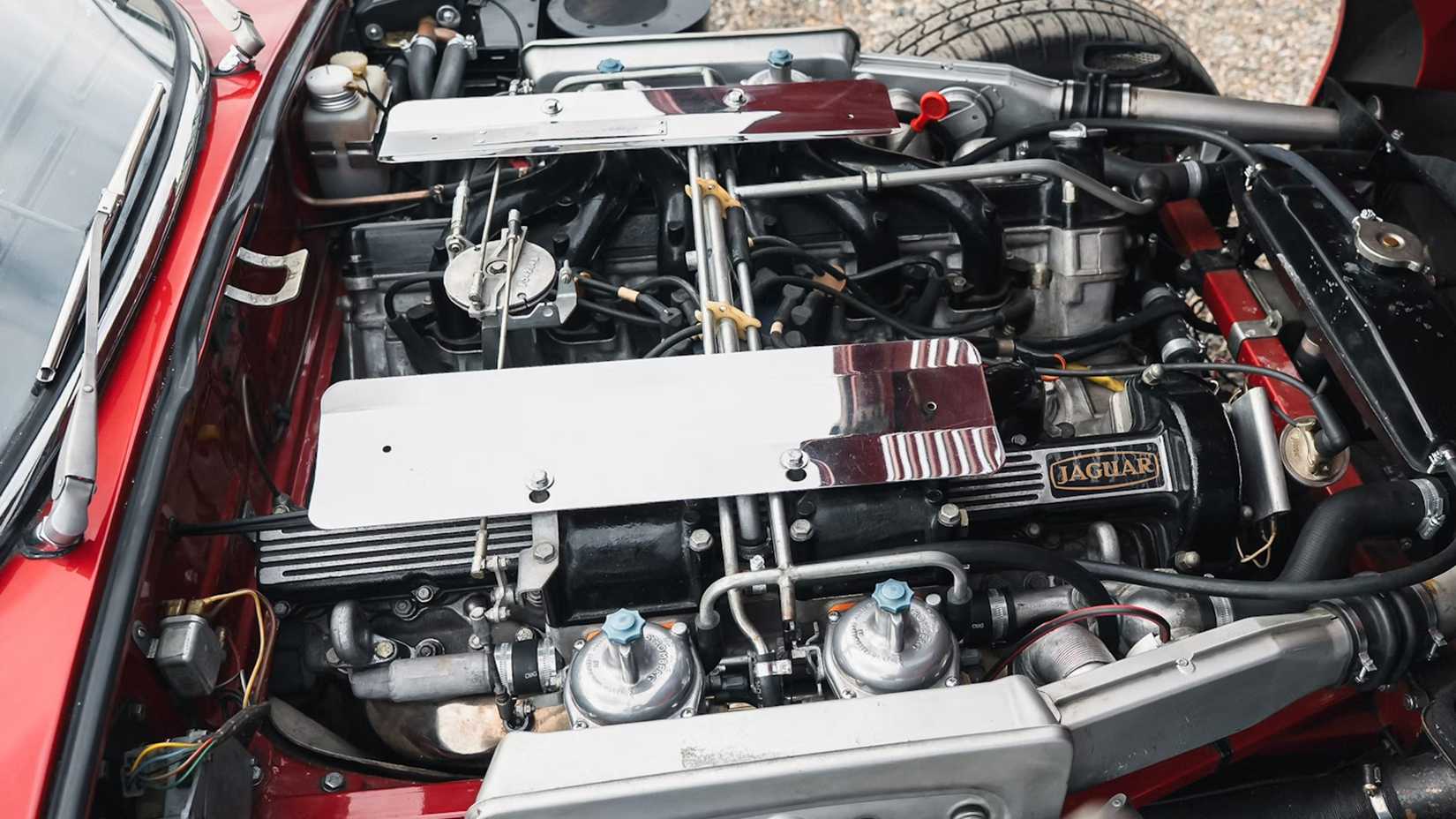 Jaguar V12: The World’s Longest-Produced and Most Unreliable V12 Engine ...