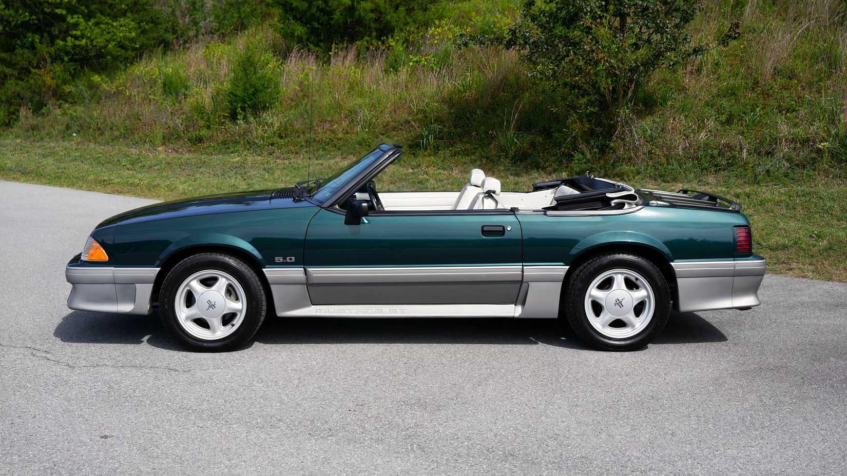 1992 Ford Mustang GT With 11,000 Miles Is An Unmodified Survivor
