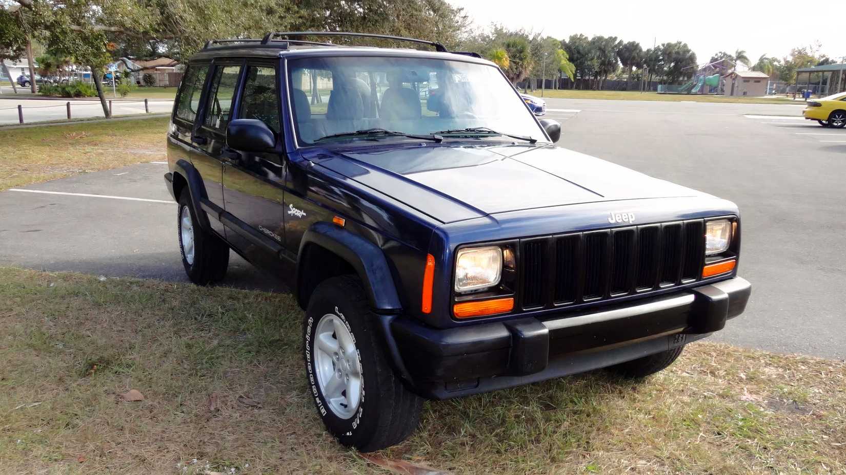 The World’s Cheapest 4x4 With A Diesel Engine And A Manual Transmission
