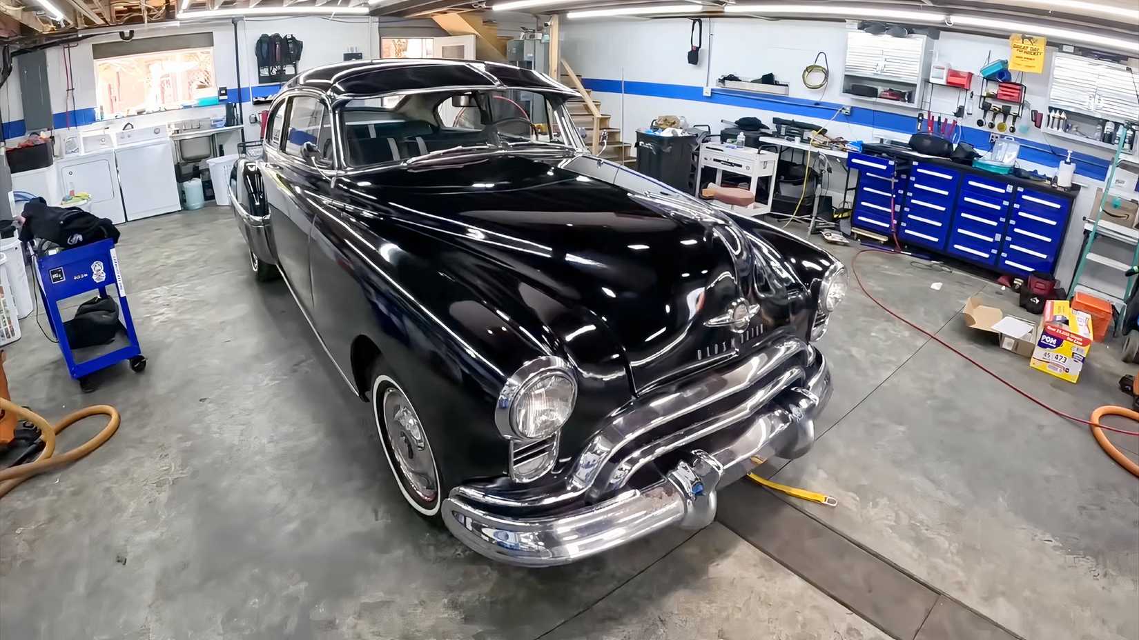 Oldsmobile Barn Find From 1949 Gets Full Makeover
