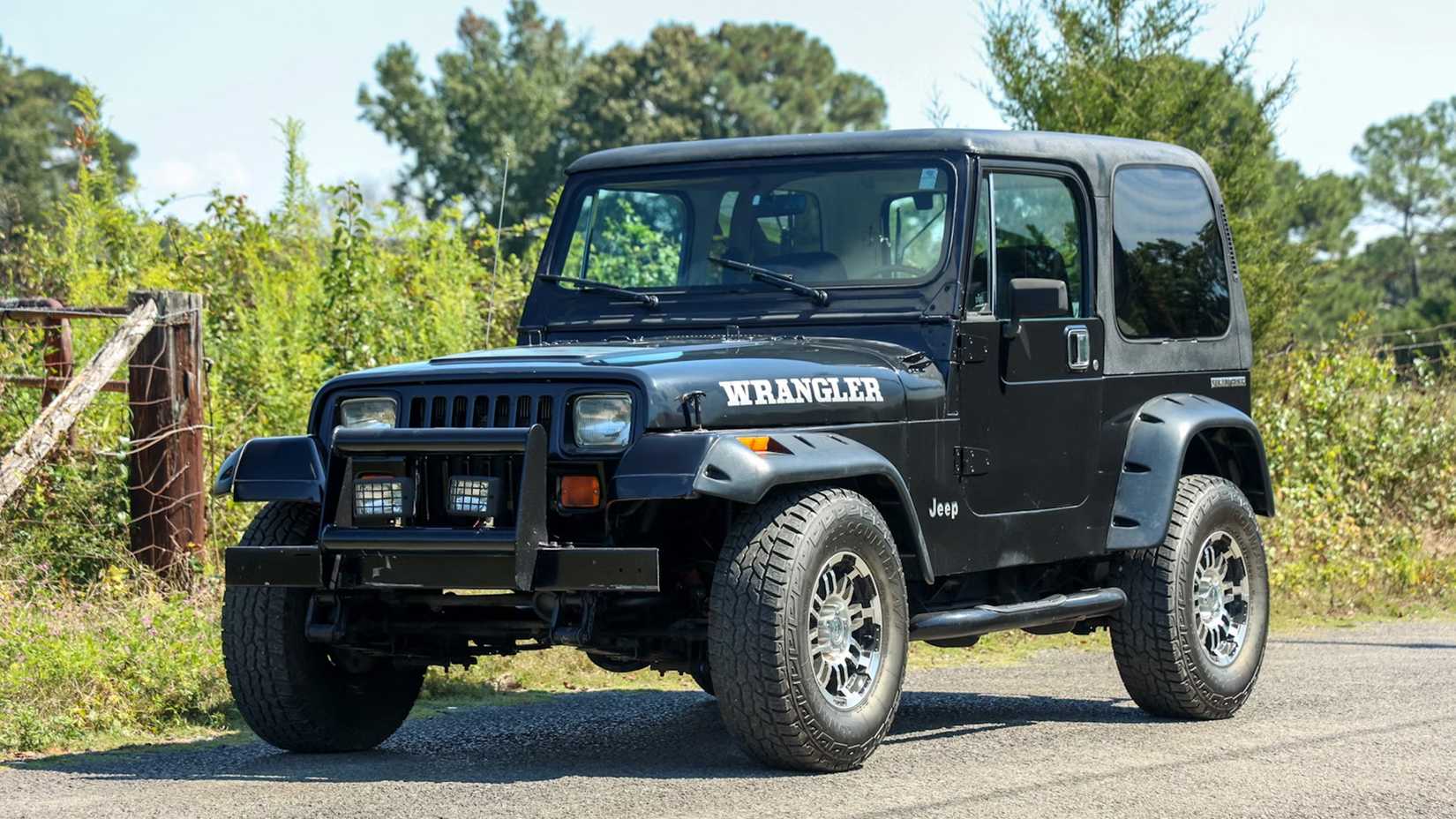 World’s Cheapest 4x4 SUVs With Manual Transmissions in 2025