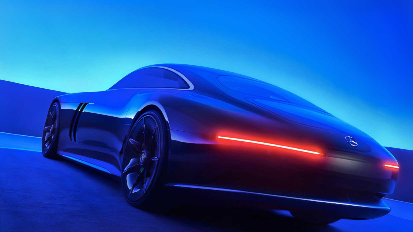 The New Mercedes Vision Iconic Belongs In A Batman Movie