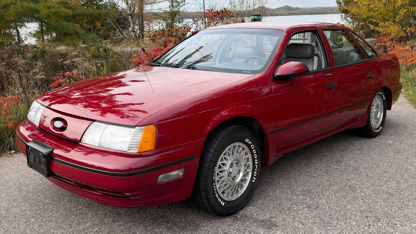 Low-Mileage 1989 Ford Taurus SHO Shows Why Yamaha Power Still Matters