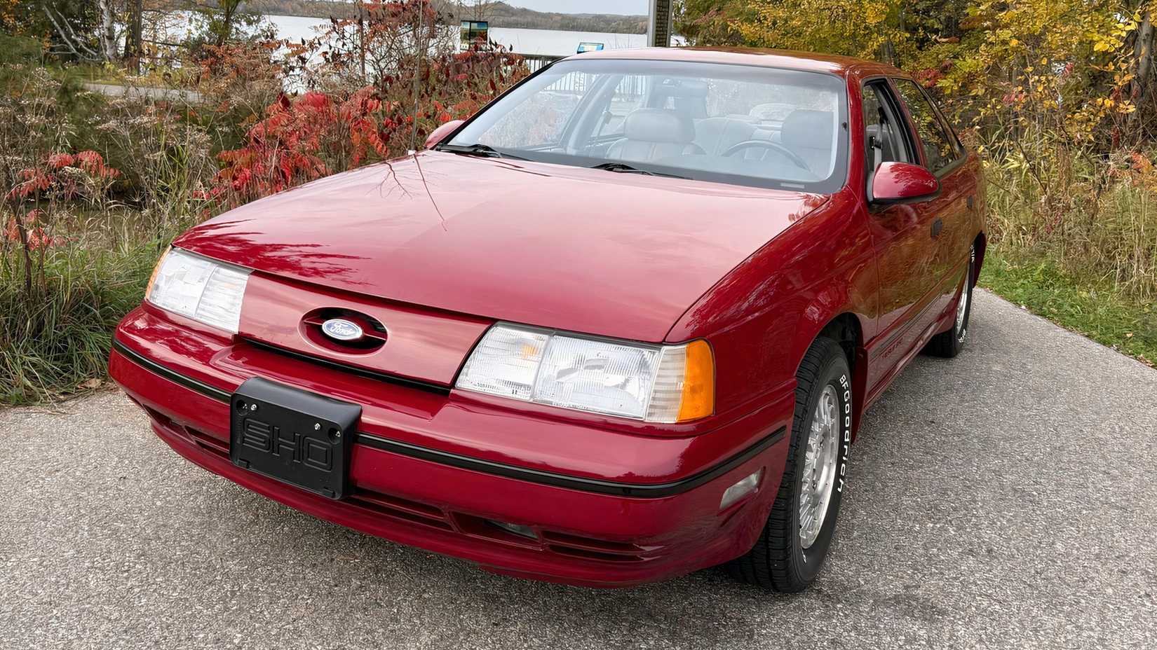 Low-Mileage 1989 Ford Taurus SHO Shows Why Yamaha Power Still Matters