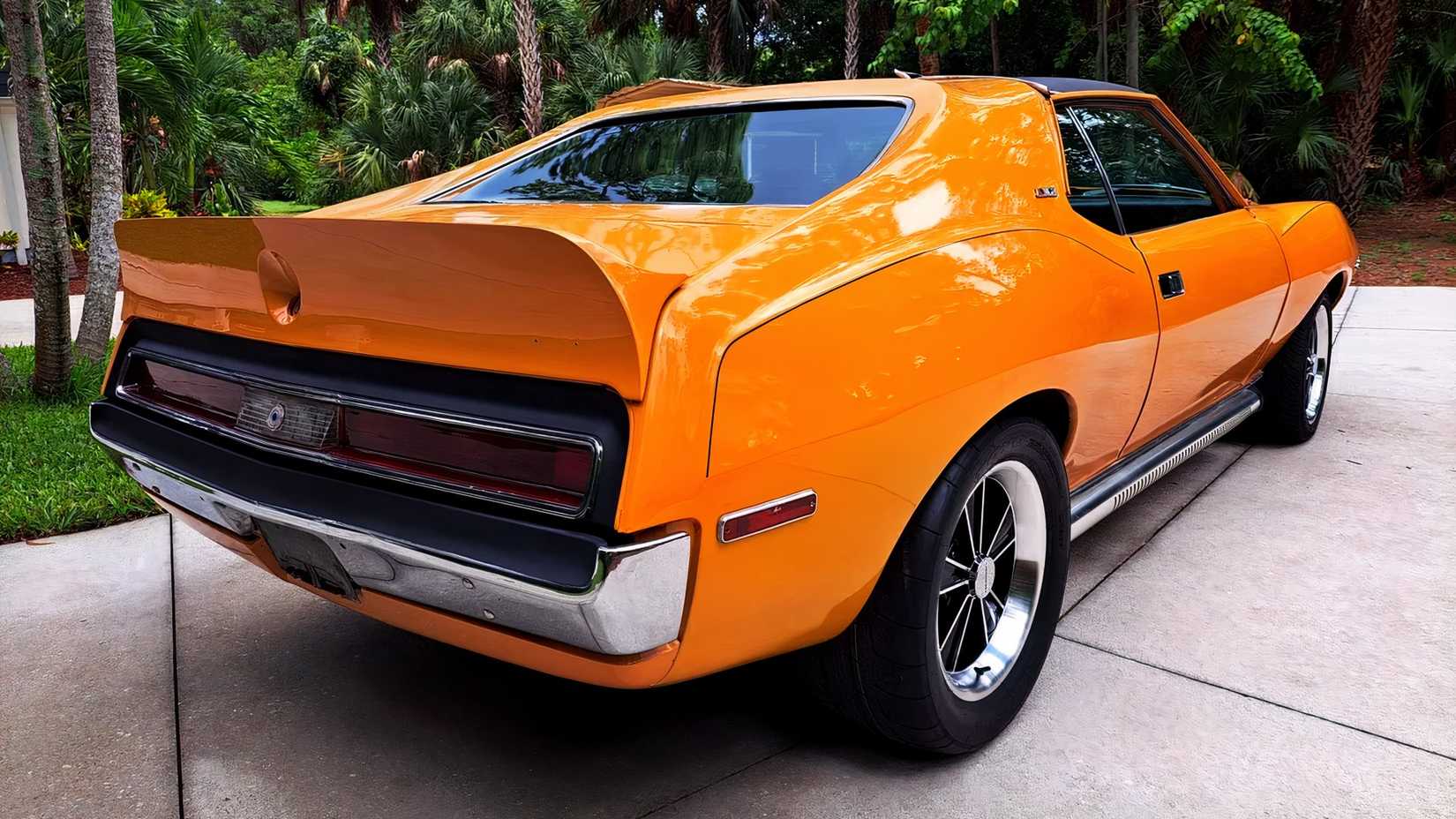 This Forgotten AMC Muscle Car Outsmarts Detroit’s Big Three