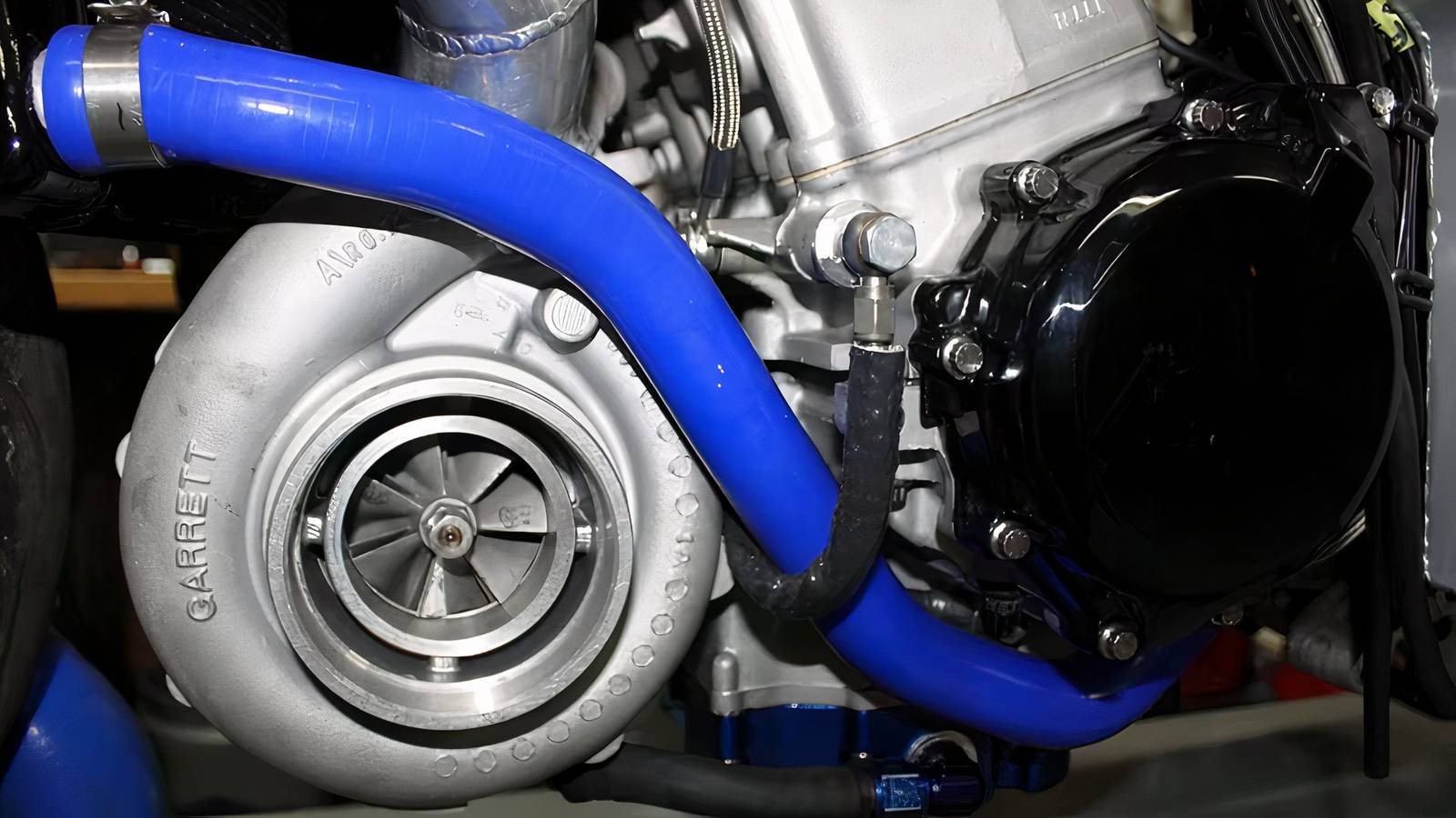 This 2000 Suzuki Hayabusa Was The Fastest Bike In The World