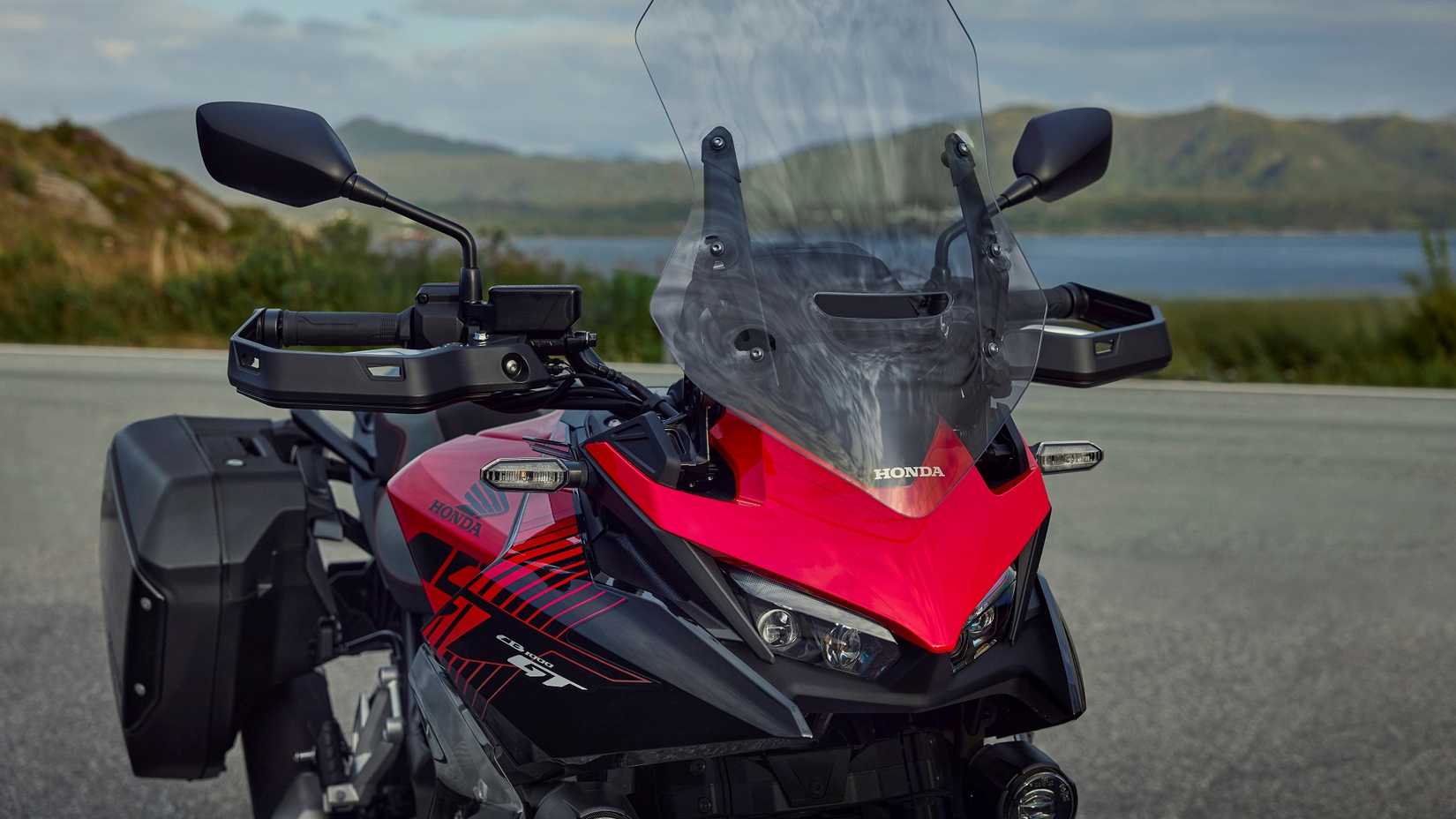 Honda’s CB1000GT Packs Superbike Heat In A Touring Suit