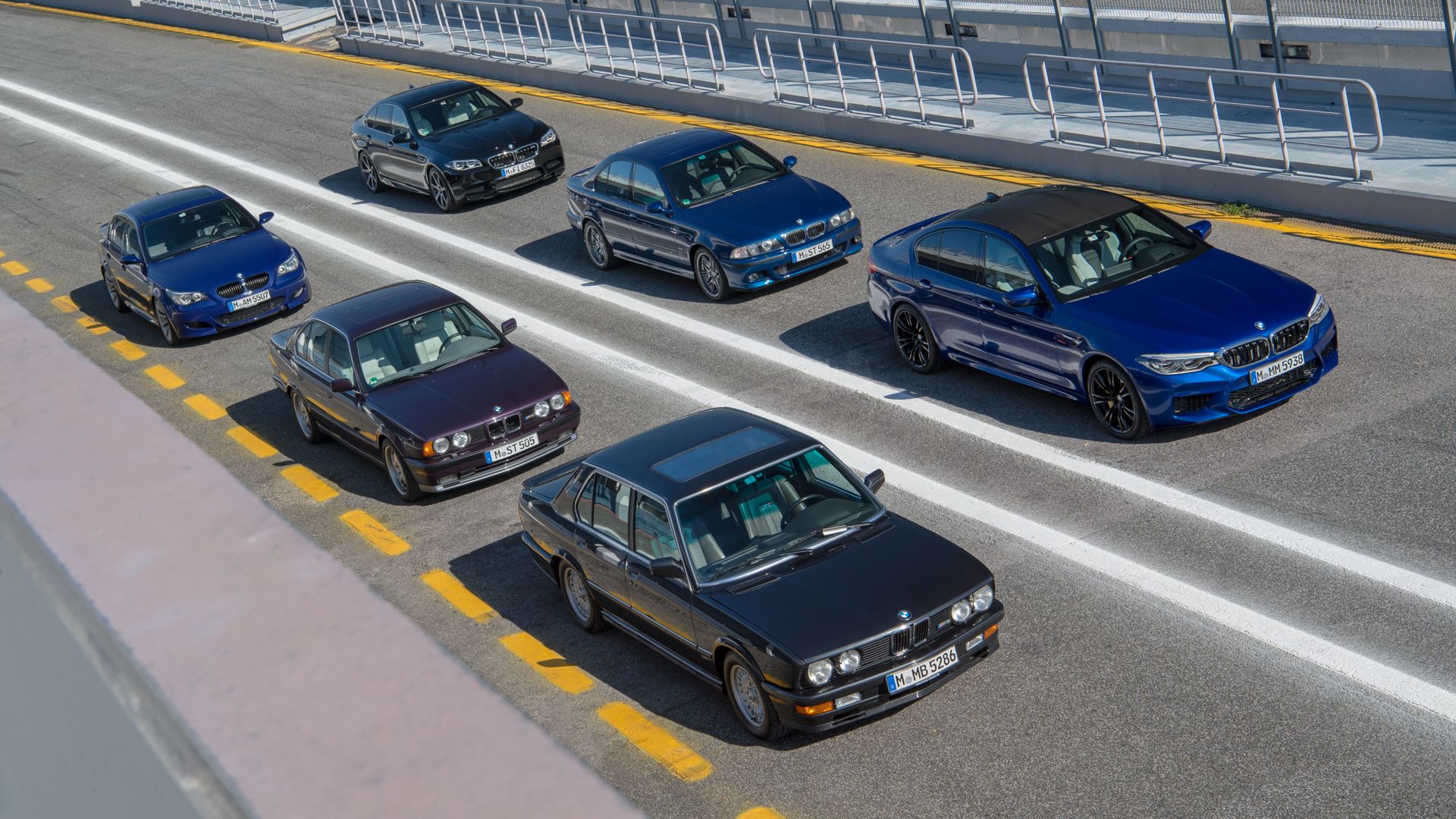 BMW M5 Sedan Generations: All Model Years | CarBuzz