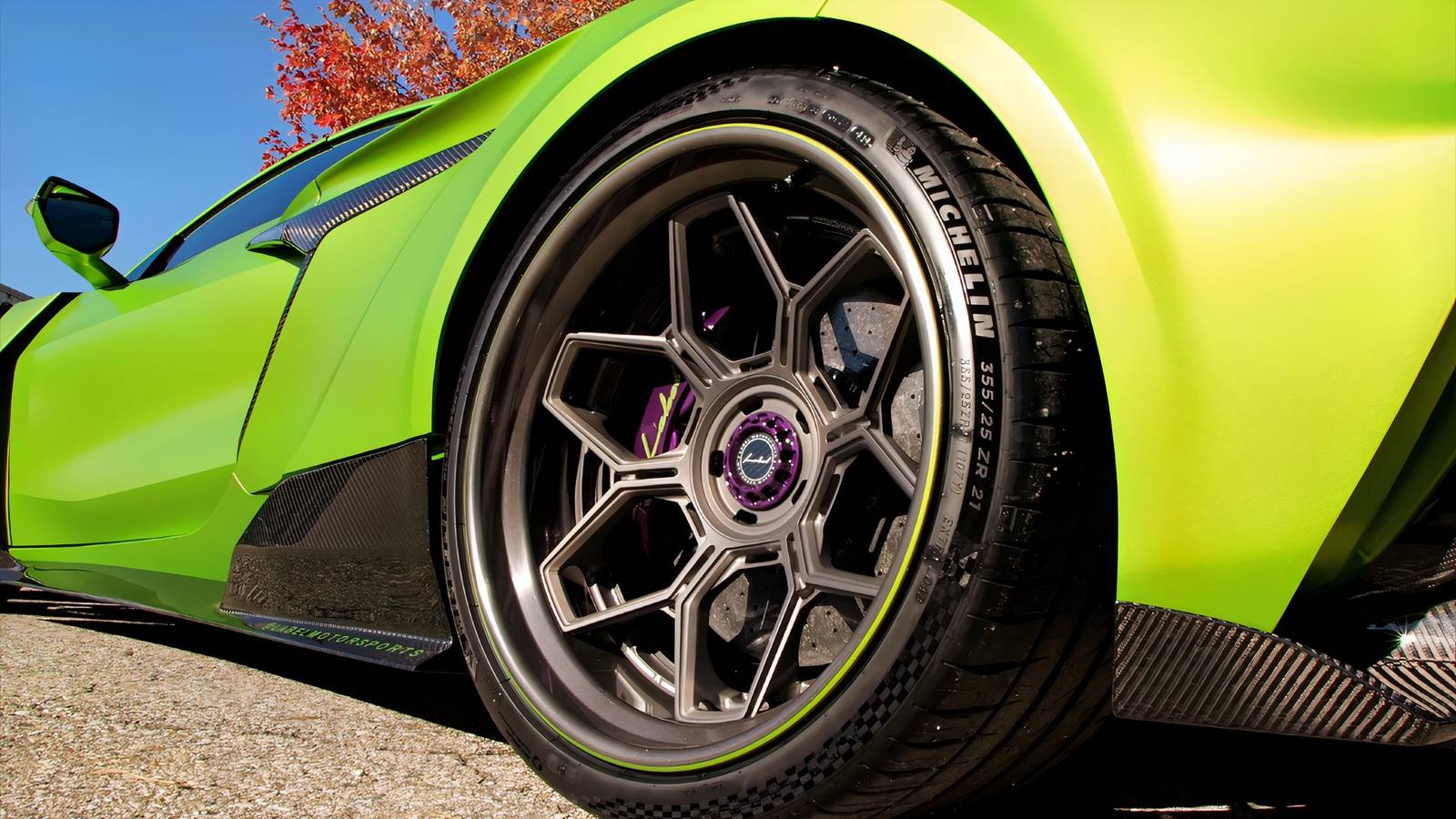 Chevy Corvette Z06 Gets Custom Wheels That Mimic Center-Lock Supercar ...